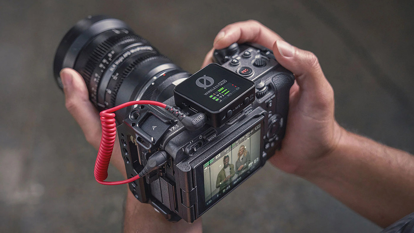 Το νέο ασύρματο σύστημα μικροφώνου Rode Wireless Pro προσφέρει εγγραφή ...